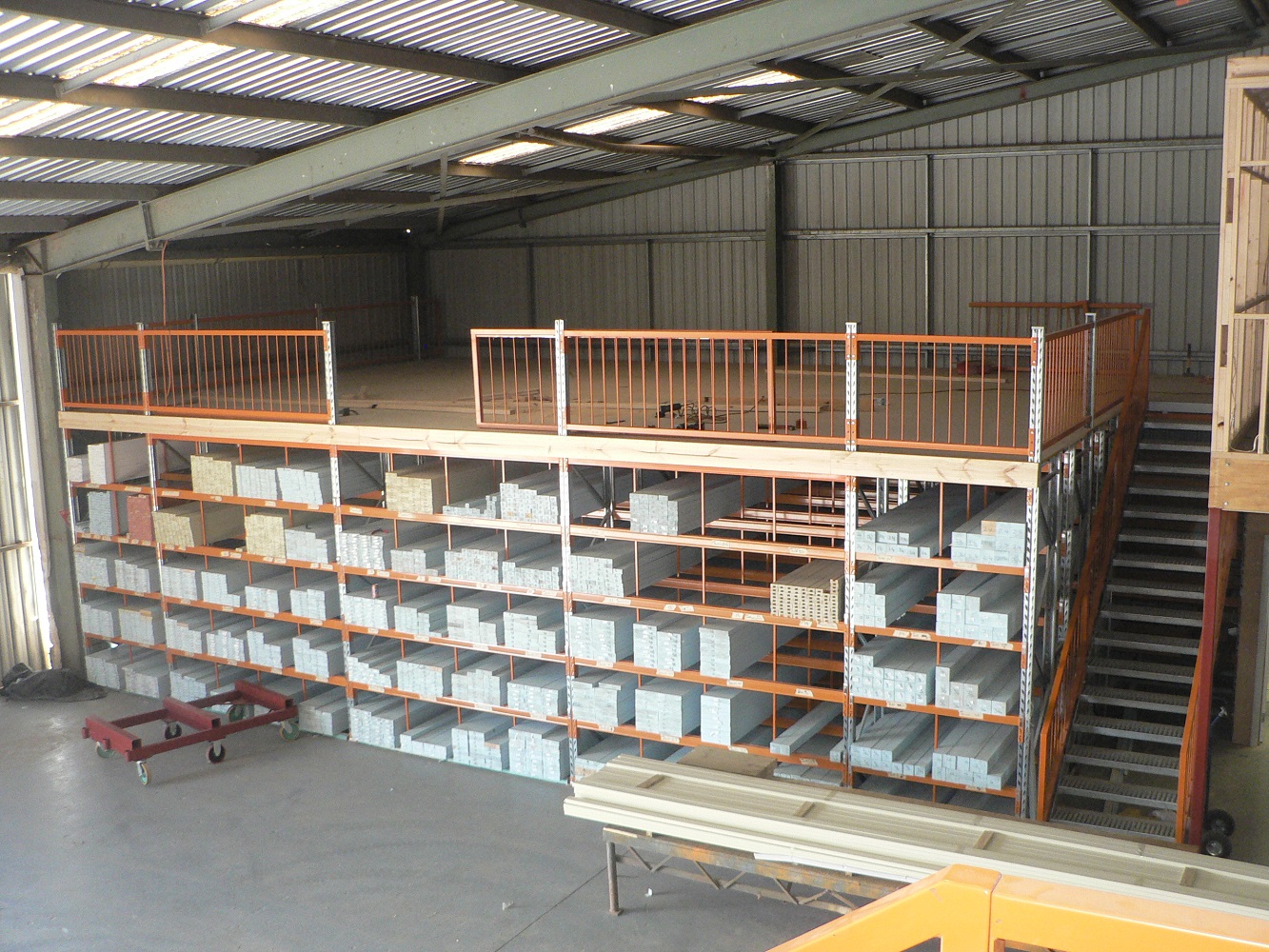 Pigeon Hole Raised Storage Area